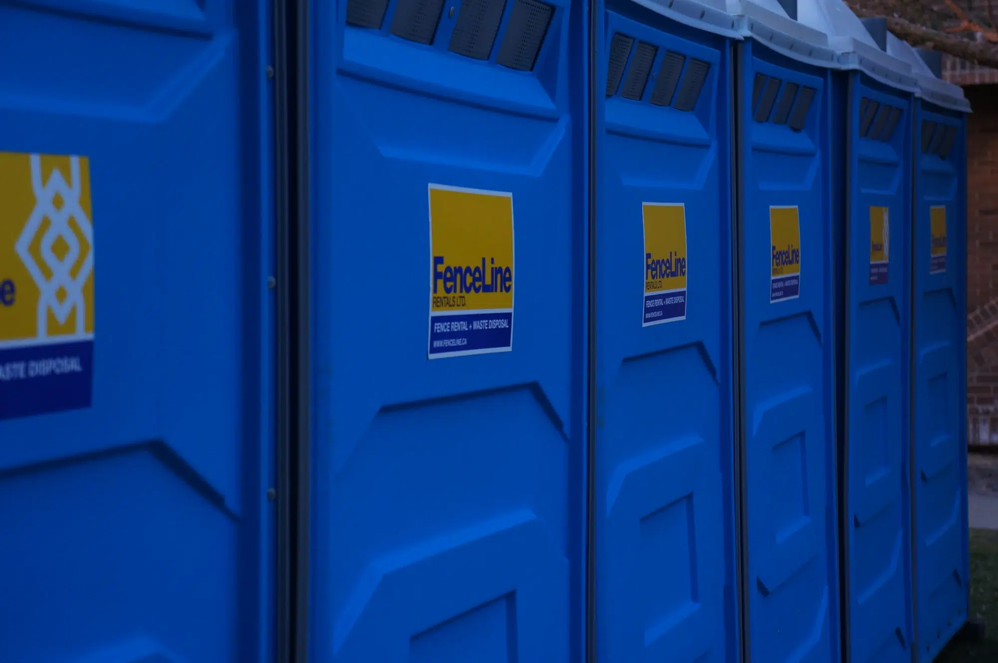 Where Do I Put My Porta Potty? Placement for Comfort & Safety